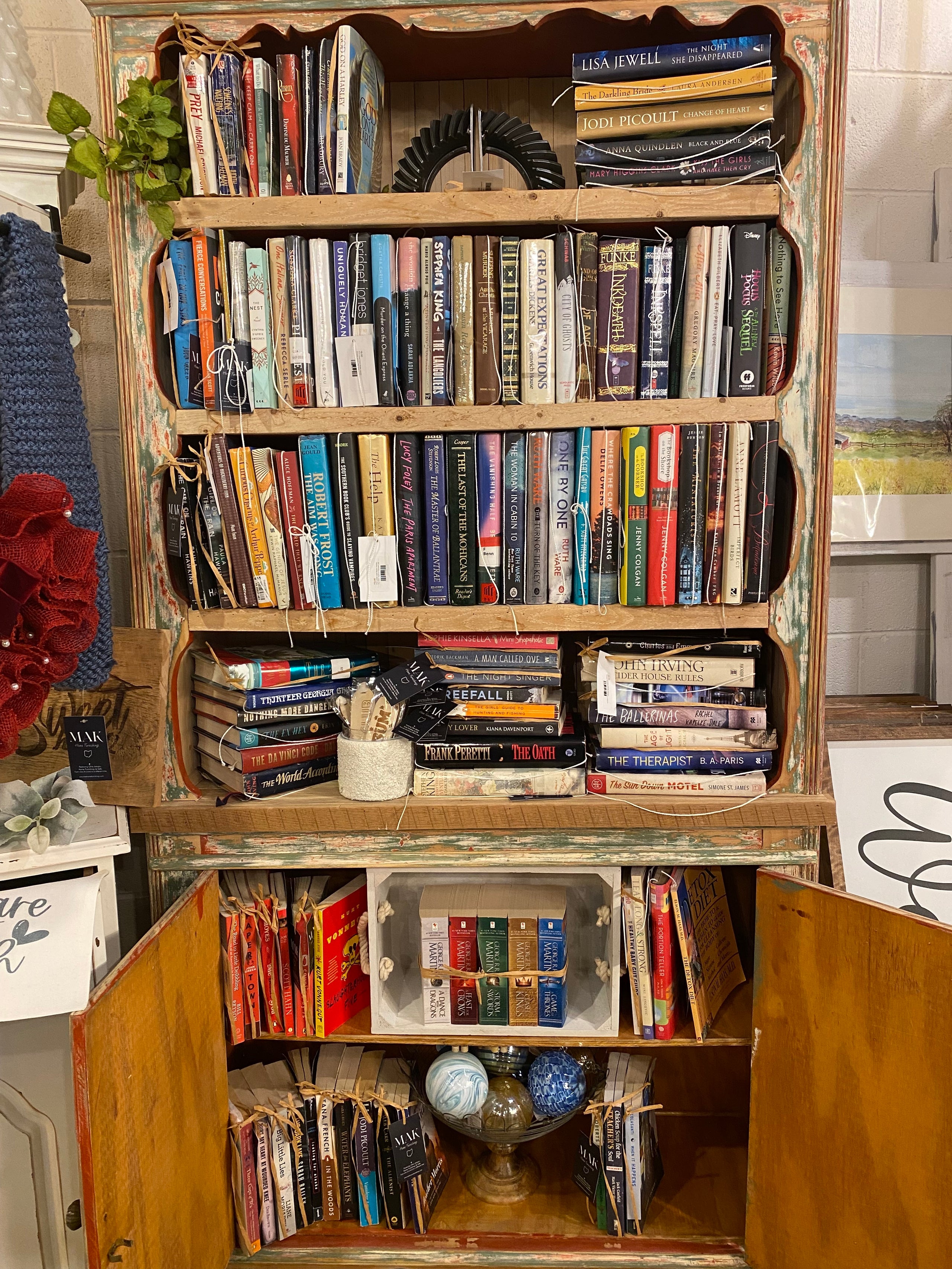 Pre-Loved Used Books Variety | MAK Home Furnishings